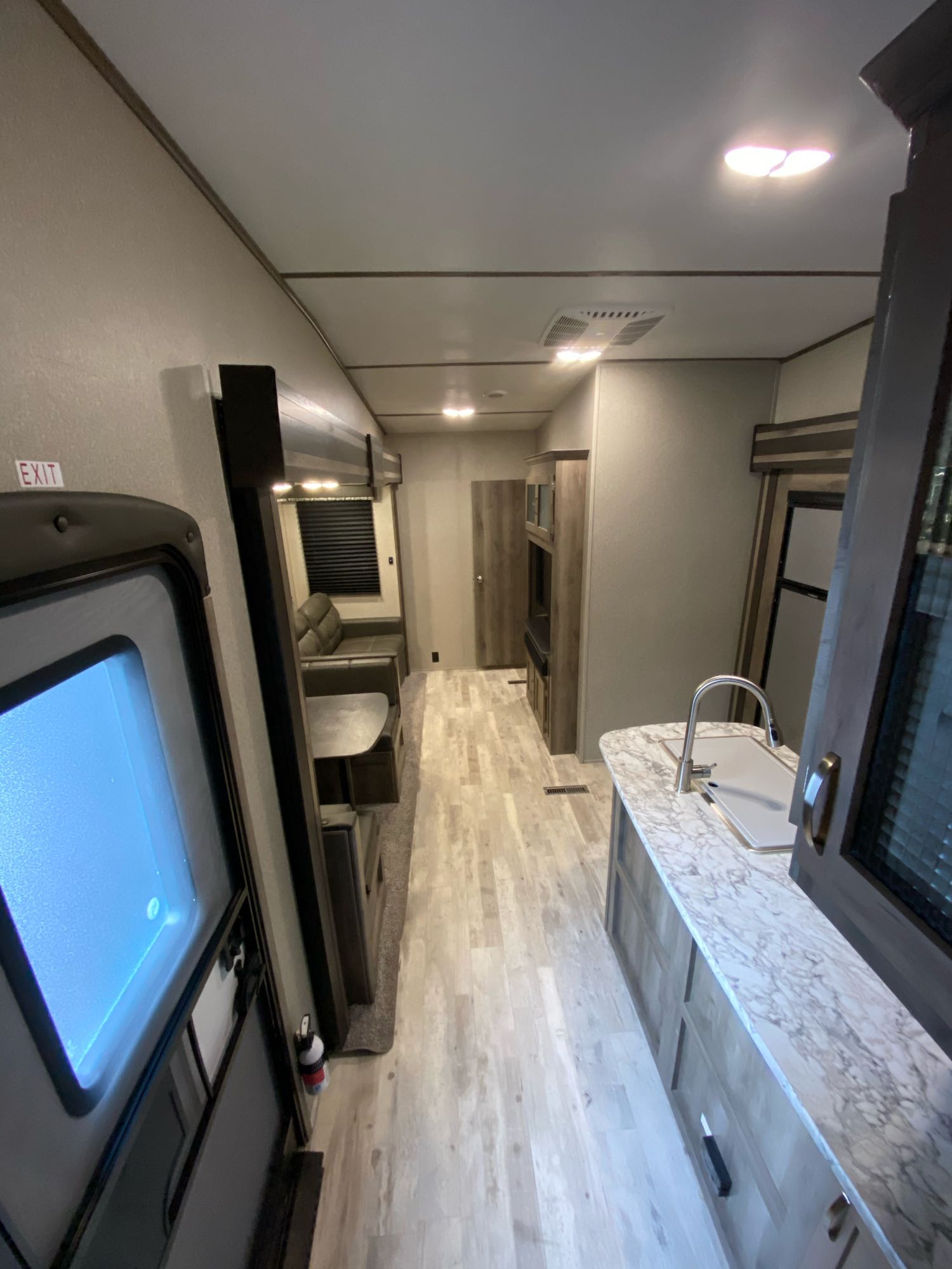 2020 Keystone Sprinter Campfire Fifth-Wheel Rental in Murfreesboro, TN ...