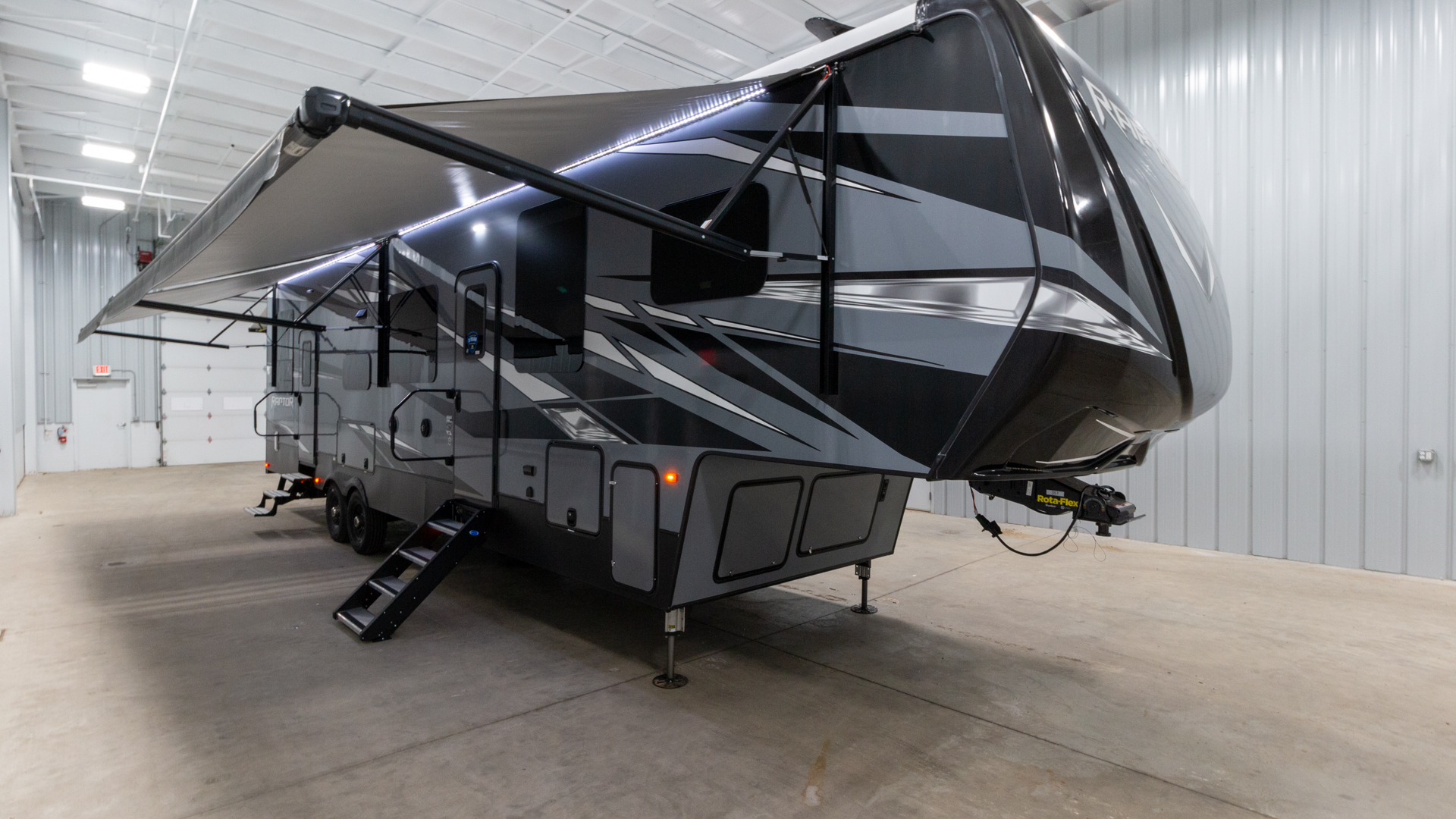 2020 Keystone Raptor Fifth-Wheel Rental in Elk River, MN | Outdoorsy