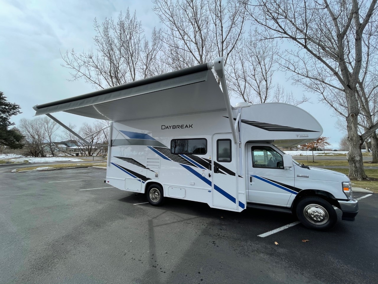 2021 Thor Motor Coach Daybreak 24DB Class C Rental in Boise, ID | Outdoorsy