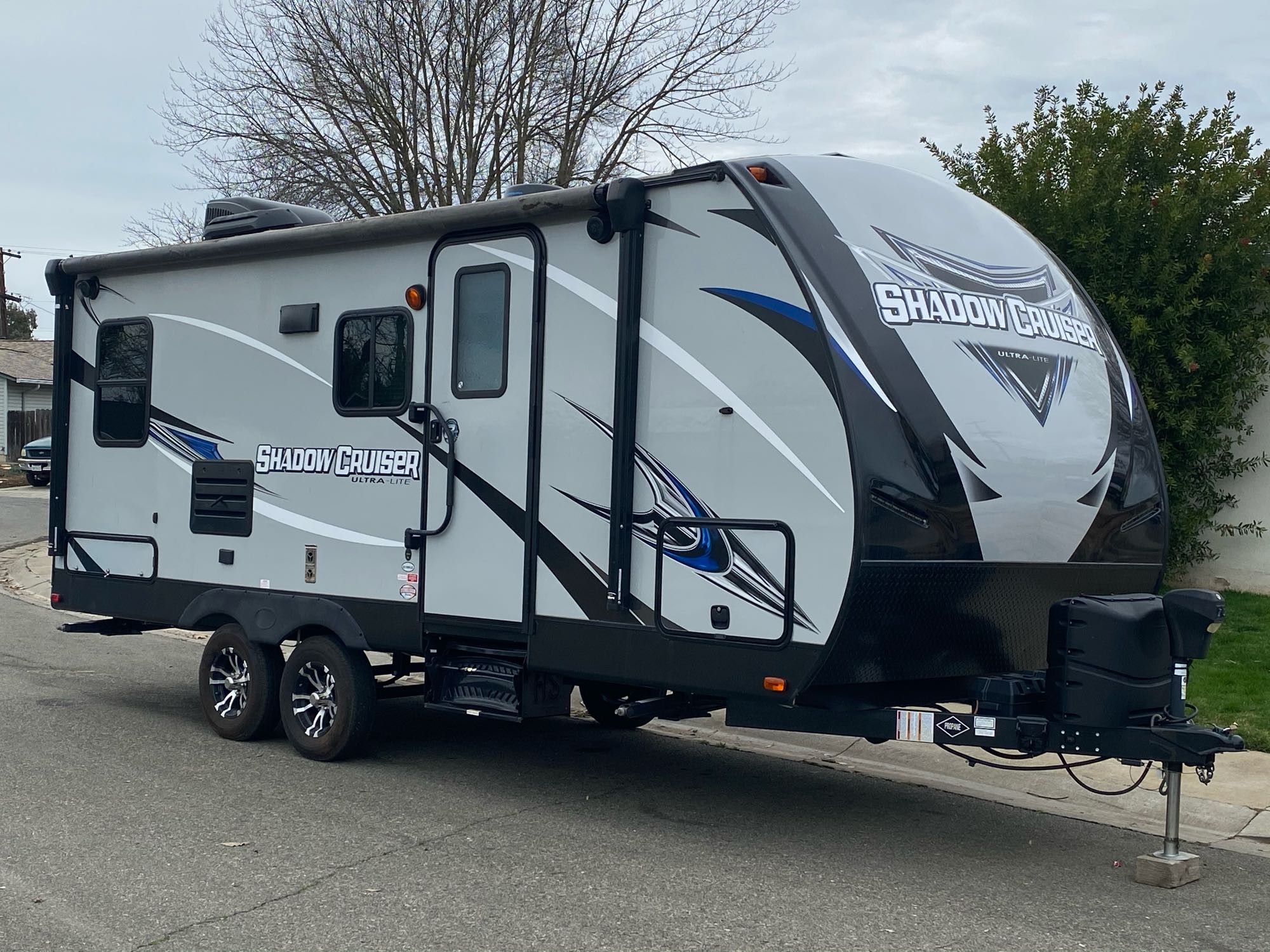 2020 Cruiser Rv Corp Shadow Cruiser Folding Trailer Rental in ...