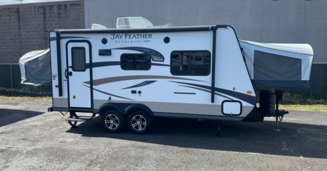 Used 2015 Jayco Jay Feather Ultra Lite X23B Expandable At, 45% OFF