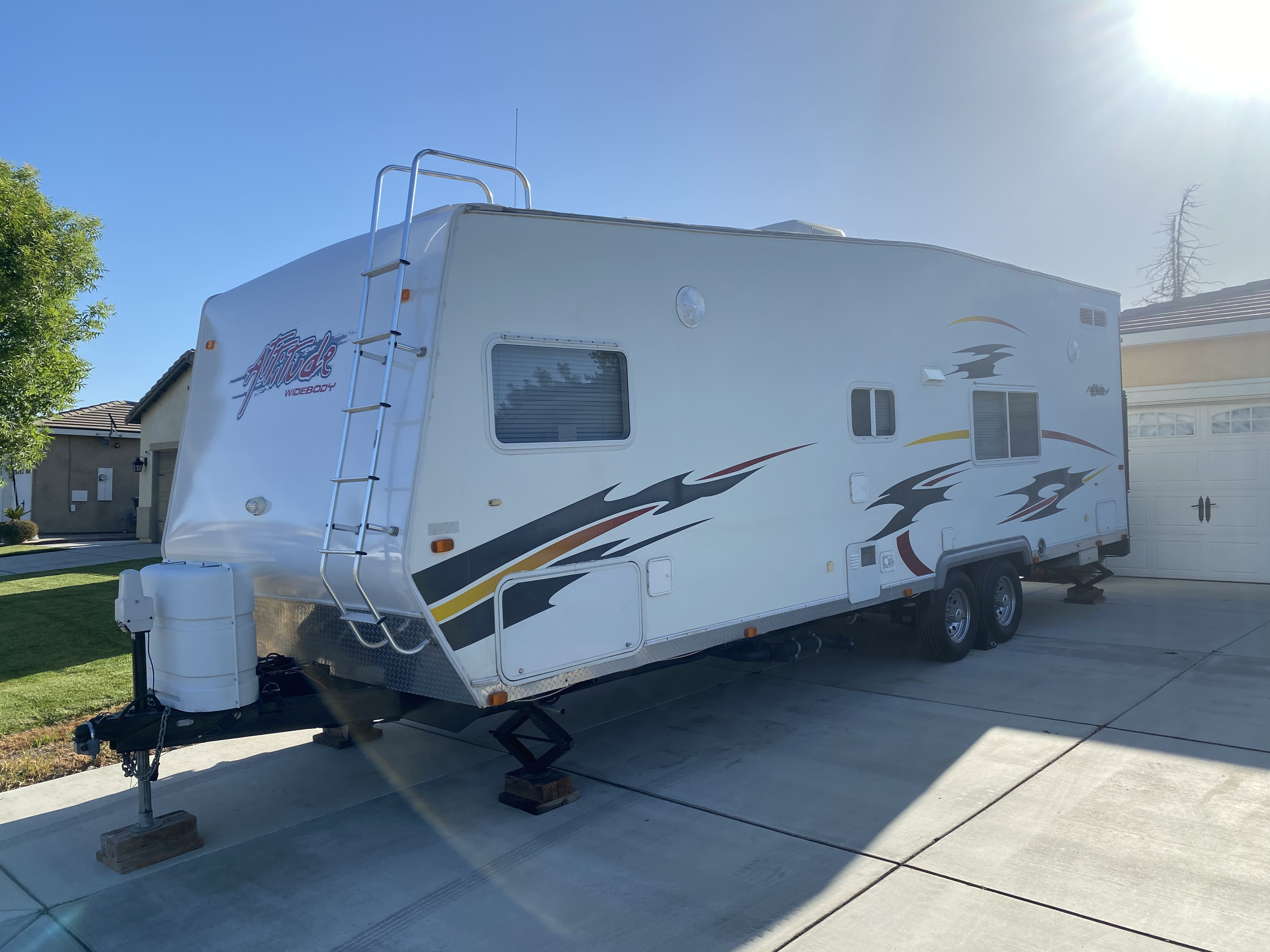 2006 Eclipse Attitude Toy Hauler Specs - Home Alqu