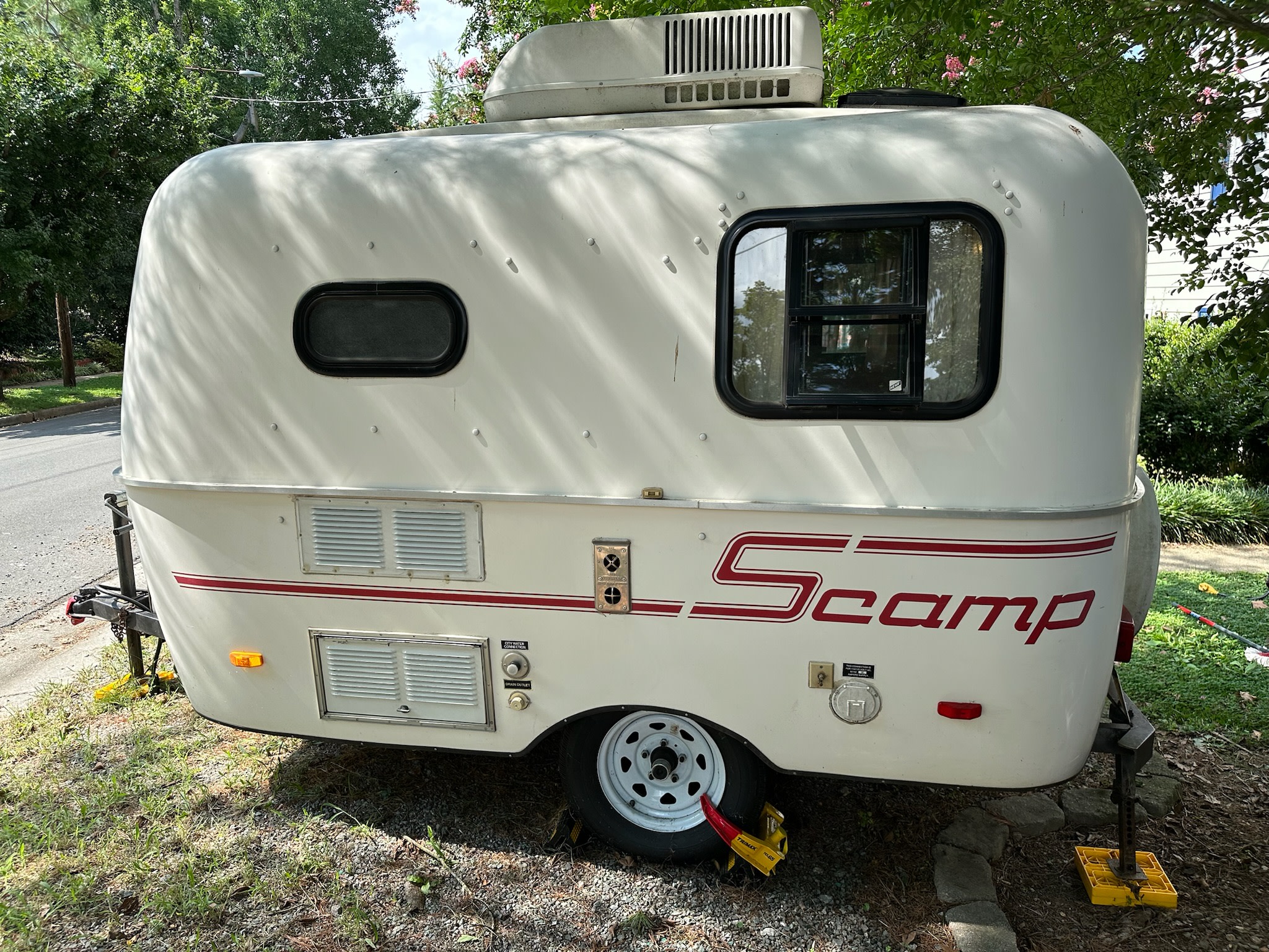 2021 Scamp Scamp-13 Deluxe Front Bath Prices and Used Values | J.D. Power