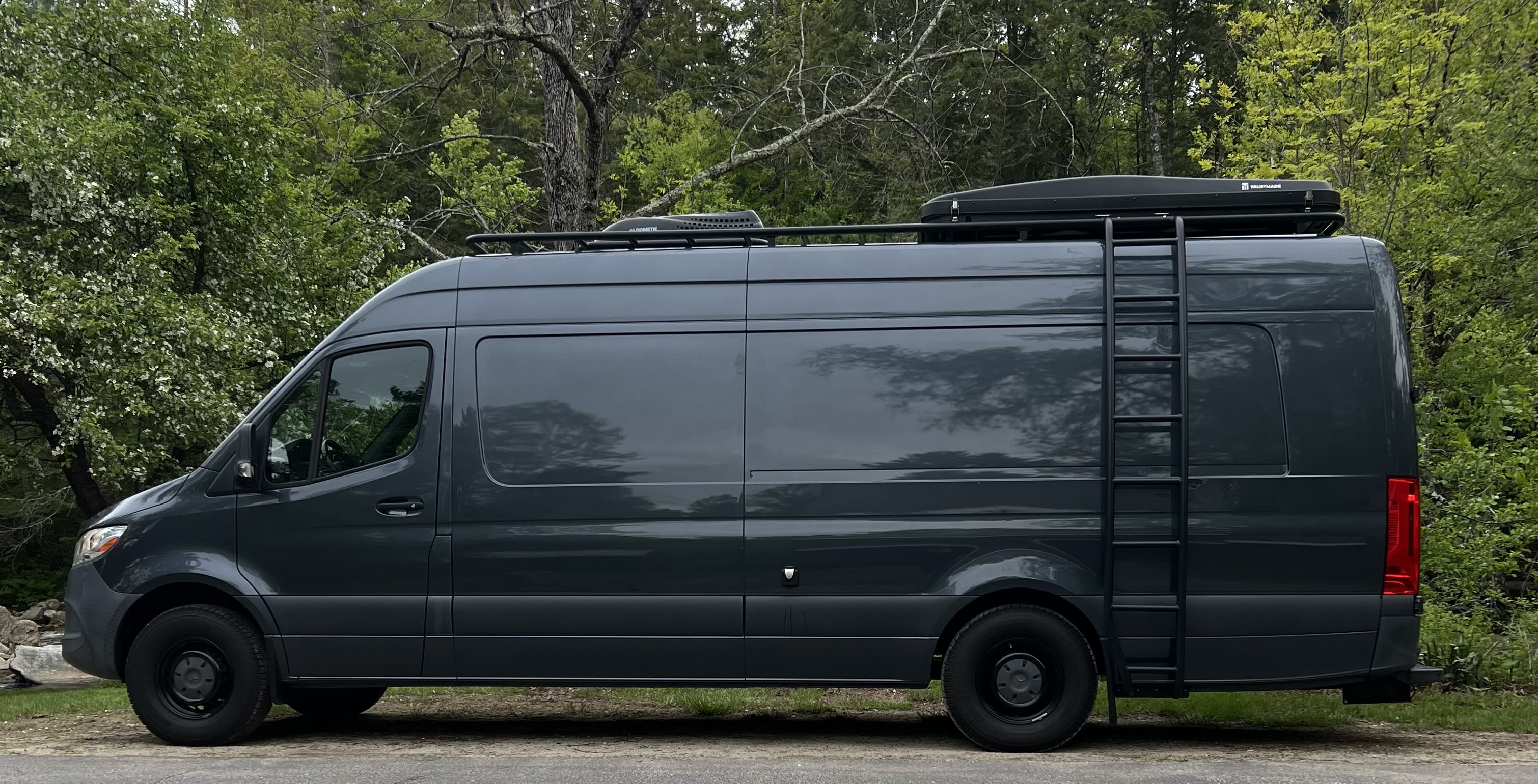 RV and Camper Van Rentals in New Hampshire — altCamp