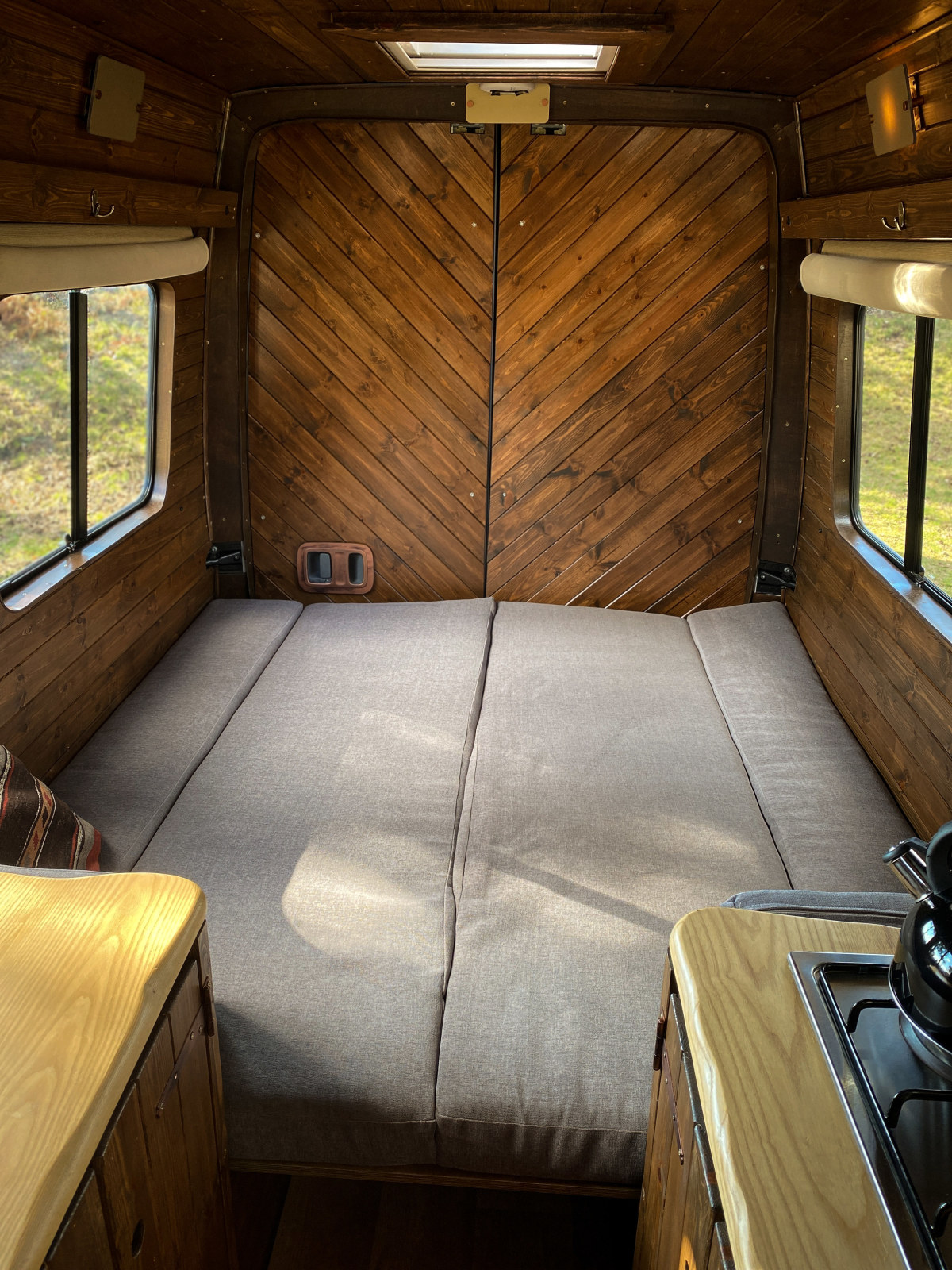 Splinter campervan for hire, Farmborough - Quirky Campers