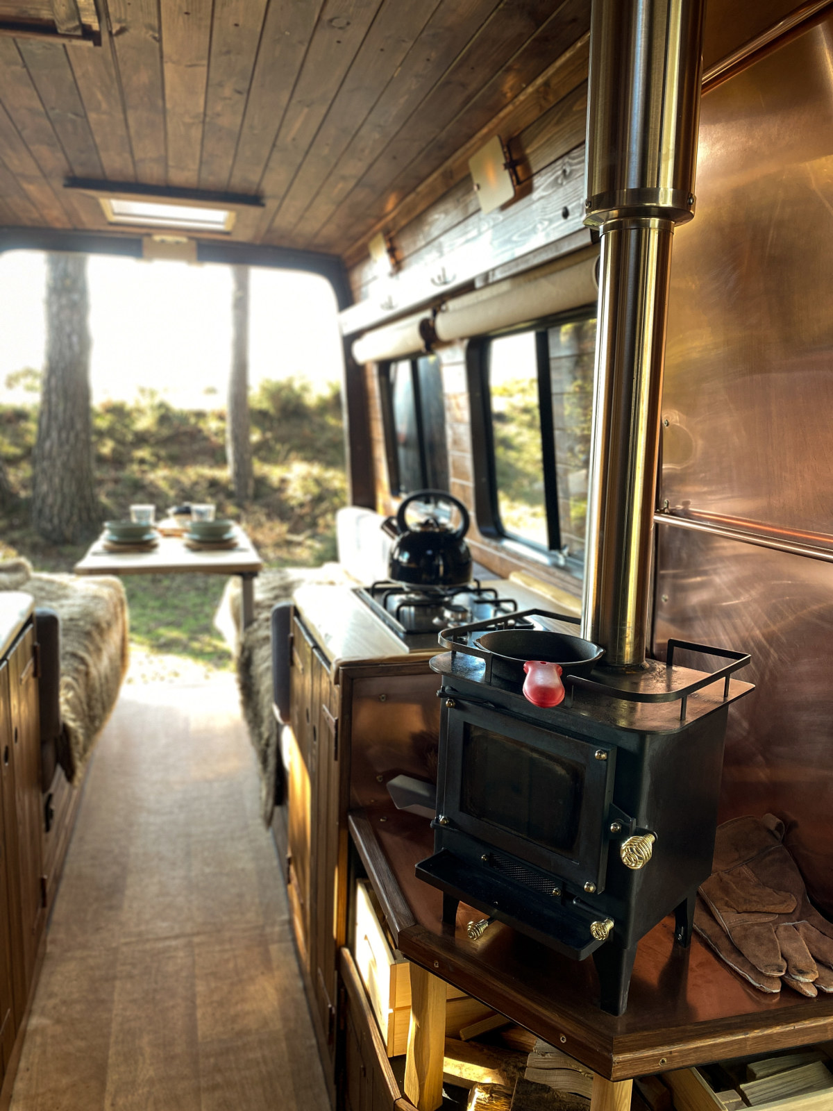 Splinter campervan for hire, Farmborough - Quirky Campers