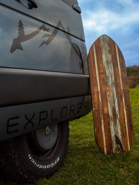 Bee campervan for hire, Warrington - Quirky Campers