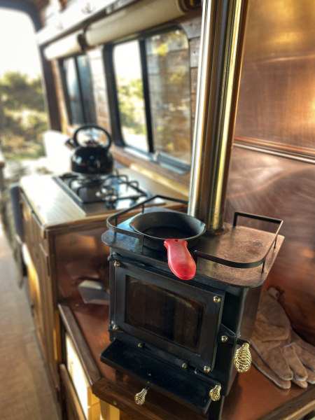 Splinter campervan for hire, Farmborough - Quirky Campers