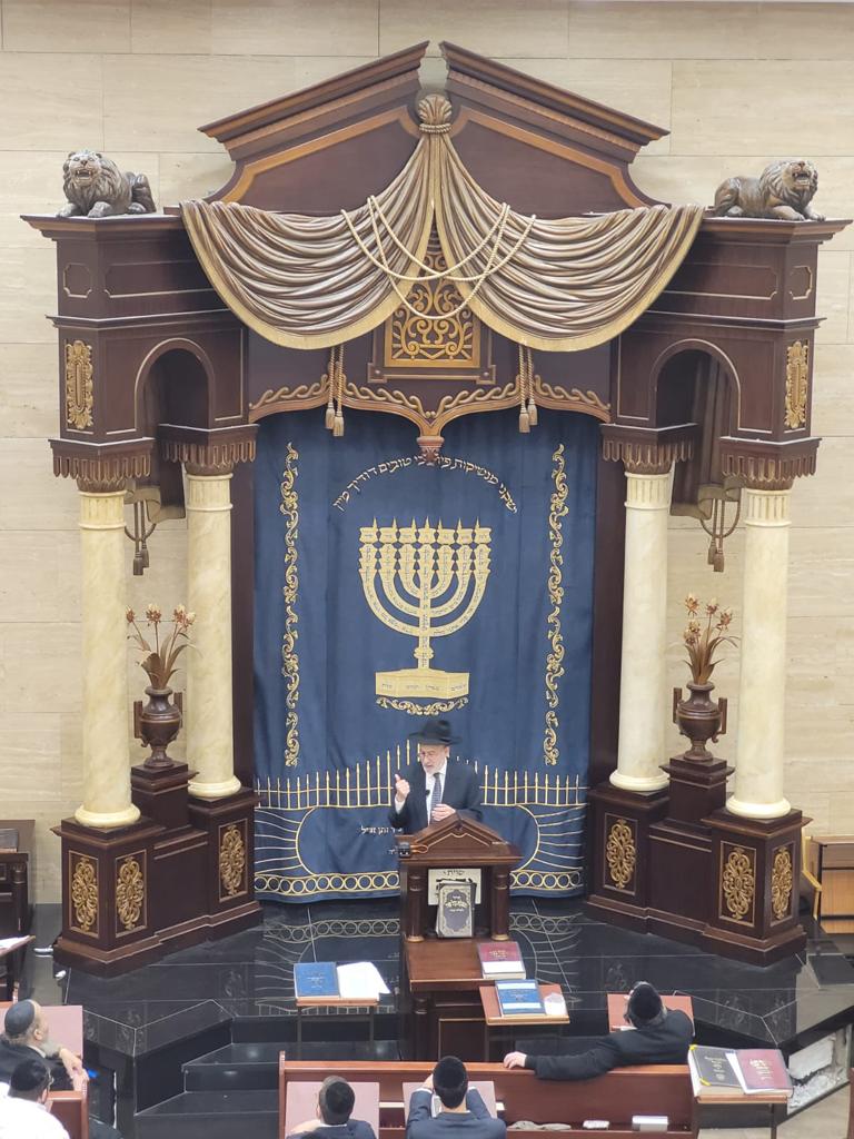 OU Kosher CEO Rabbi Menachem Genack Gives Shiurim to Yeshivas in Israel ...