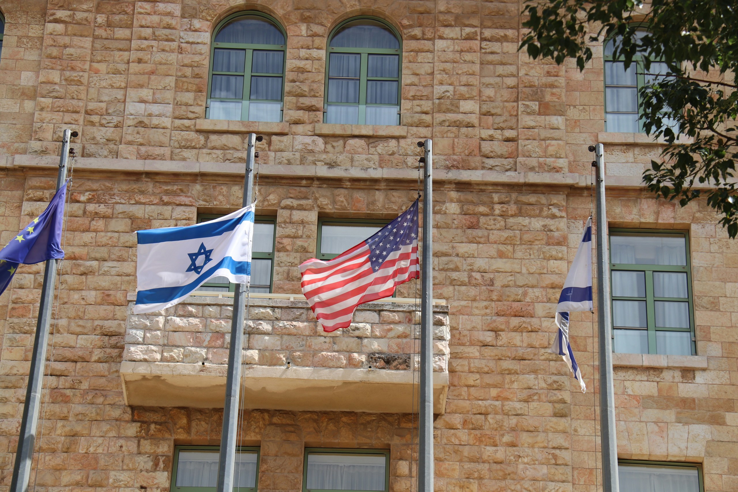 18Forty - Begin exploring today’s biggest Jewish questions…