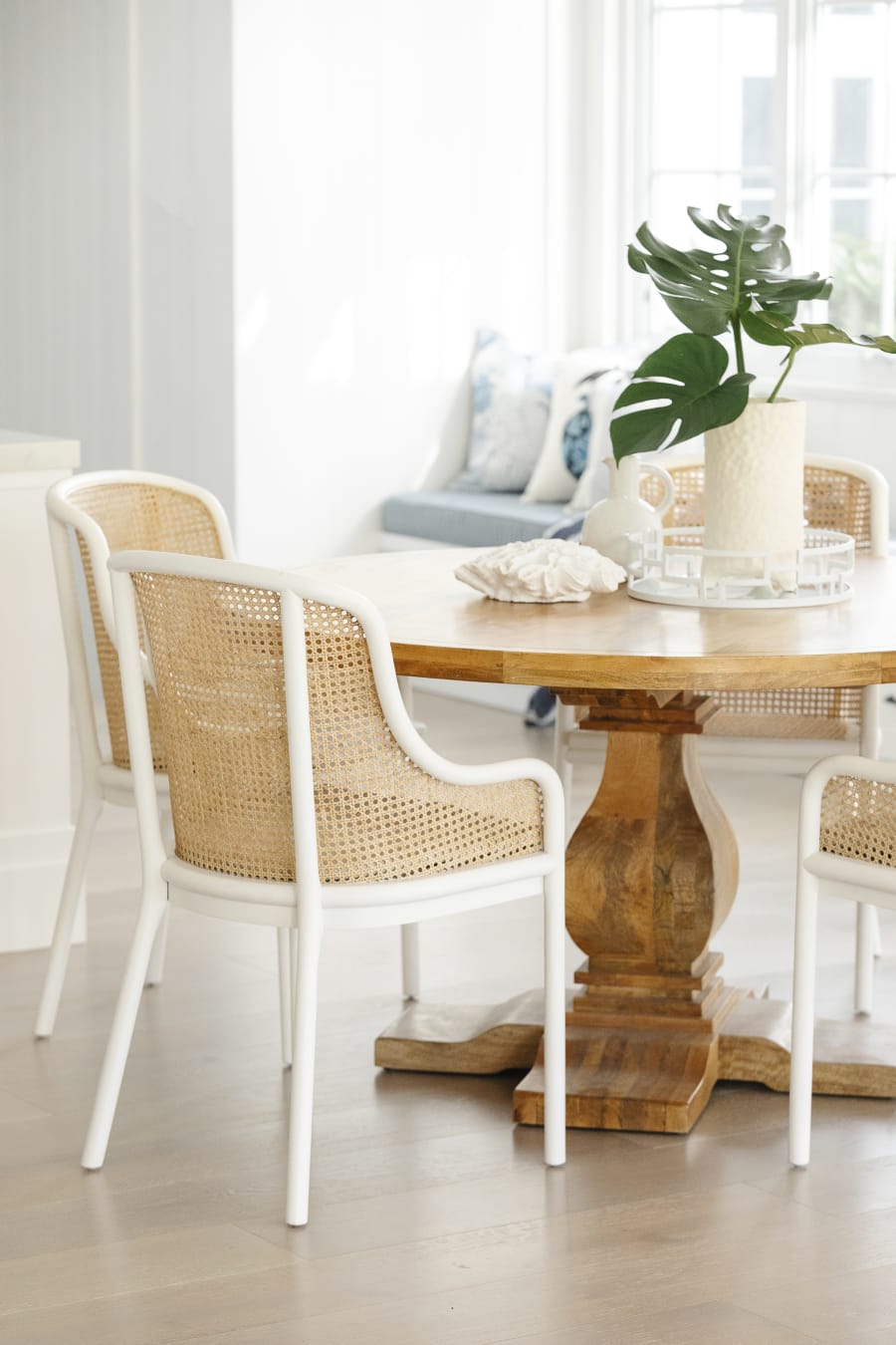 The Newest Looks in Furniture this Spring