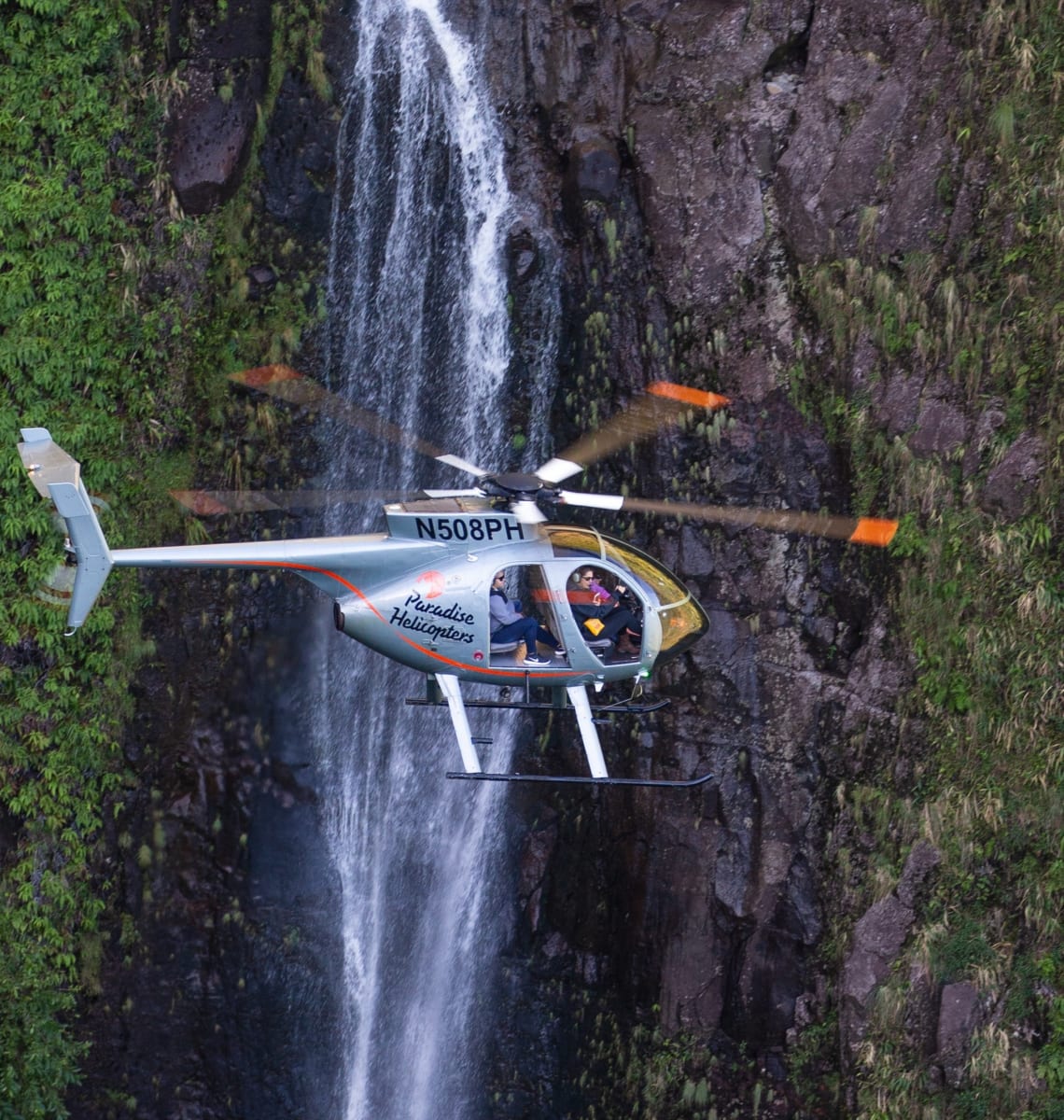 Hawaii Big Island Helicopter Tours - Paradise Helicopters