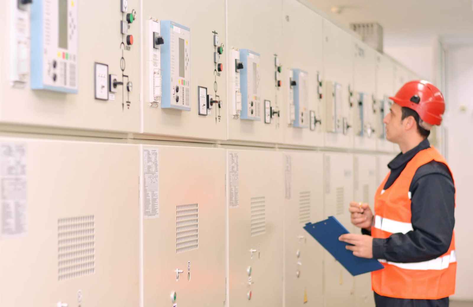 Guidance for Entry into Substations and Switchrooms | The CPD ...
