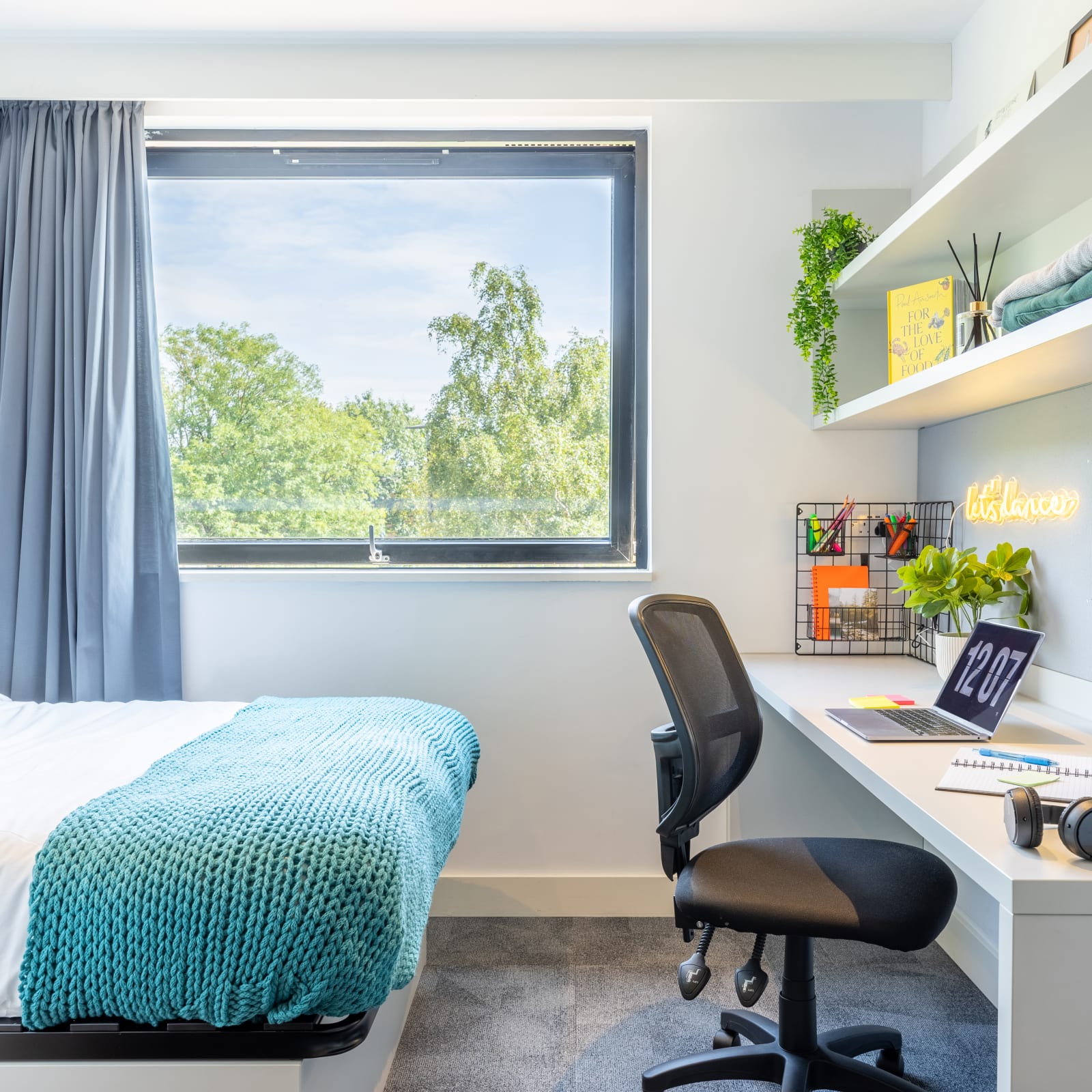 Private Student Accommodation - Manchester & Salford | true student
