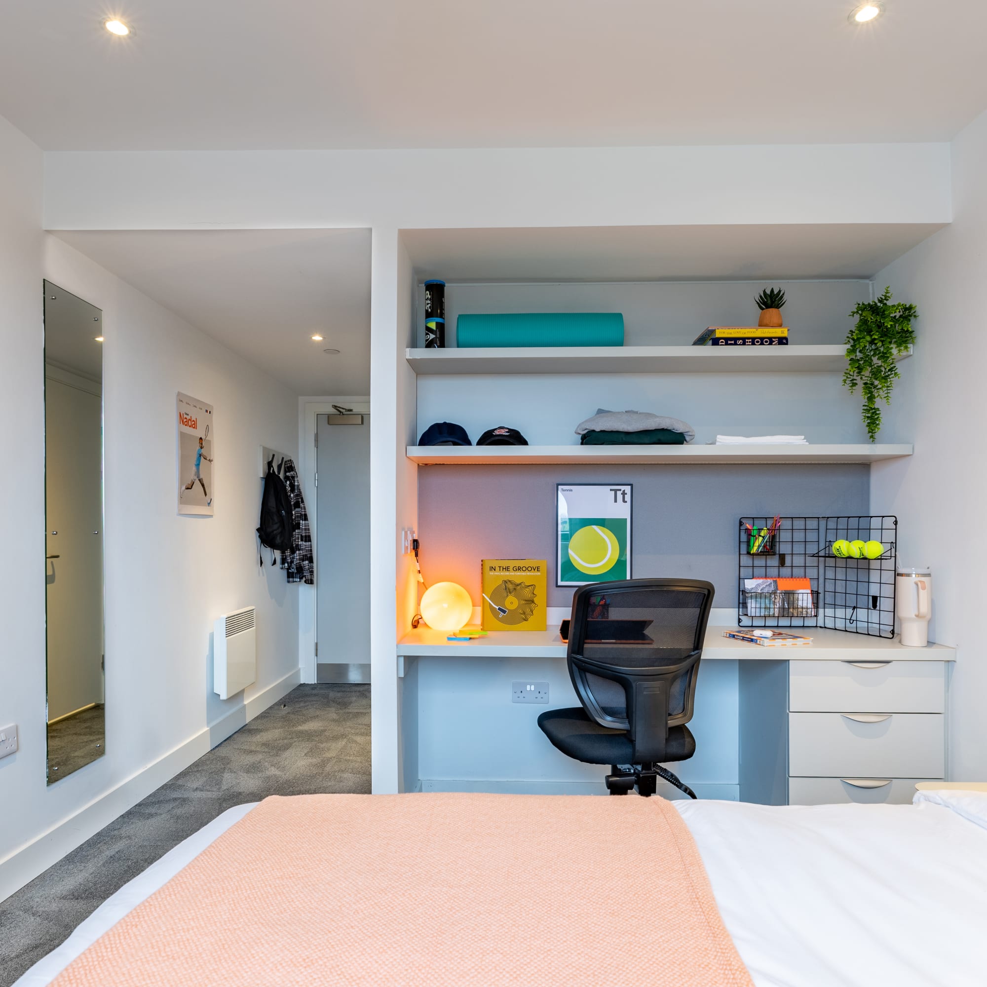 Manchester & Salford - Student Rooms & Apartments | true student