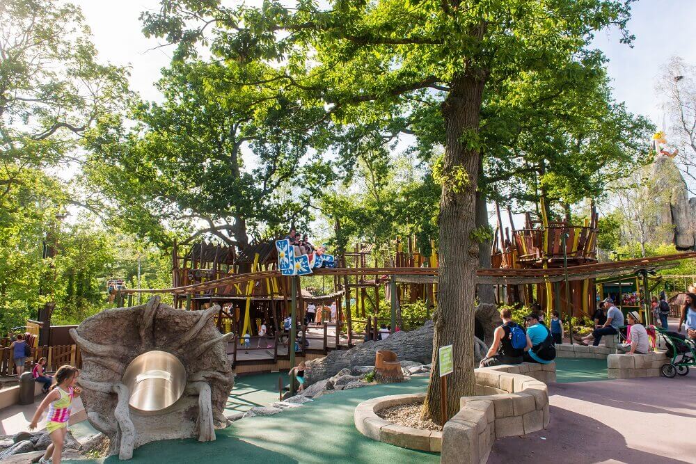 Petit Chêne Play Area @ Parc Asterix - Themeparkplanner