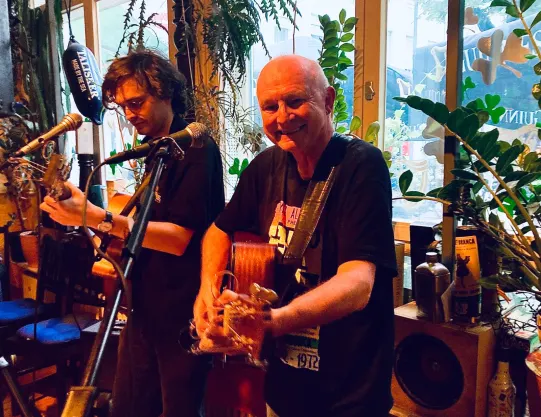 Richard Stuart von Krefeld → Hier buchen