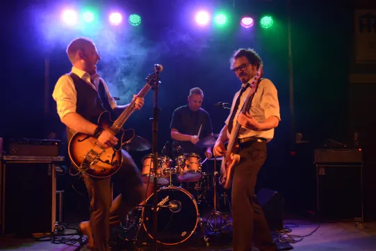 Party On The Rocks fra Esbjerg → Kontakt artisten her