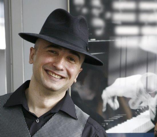 pianomann Tony von Winterthur → Hier direkt buchen