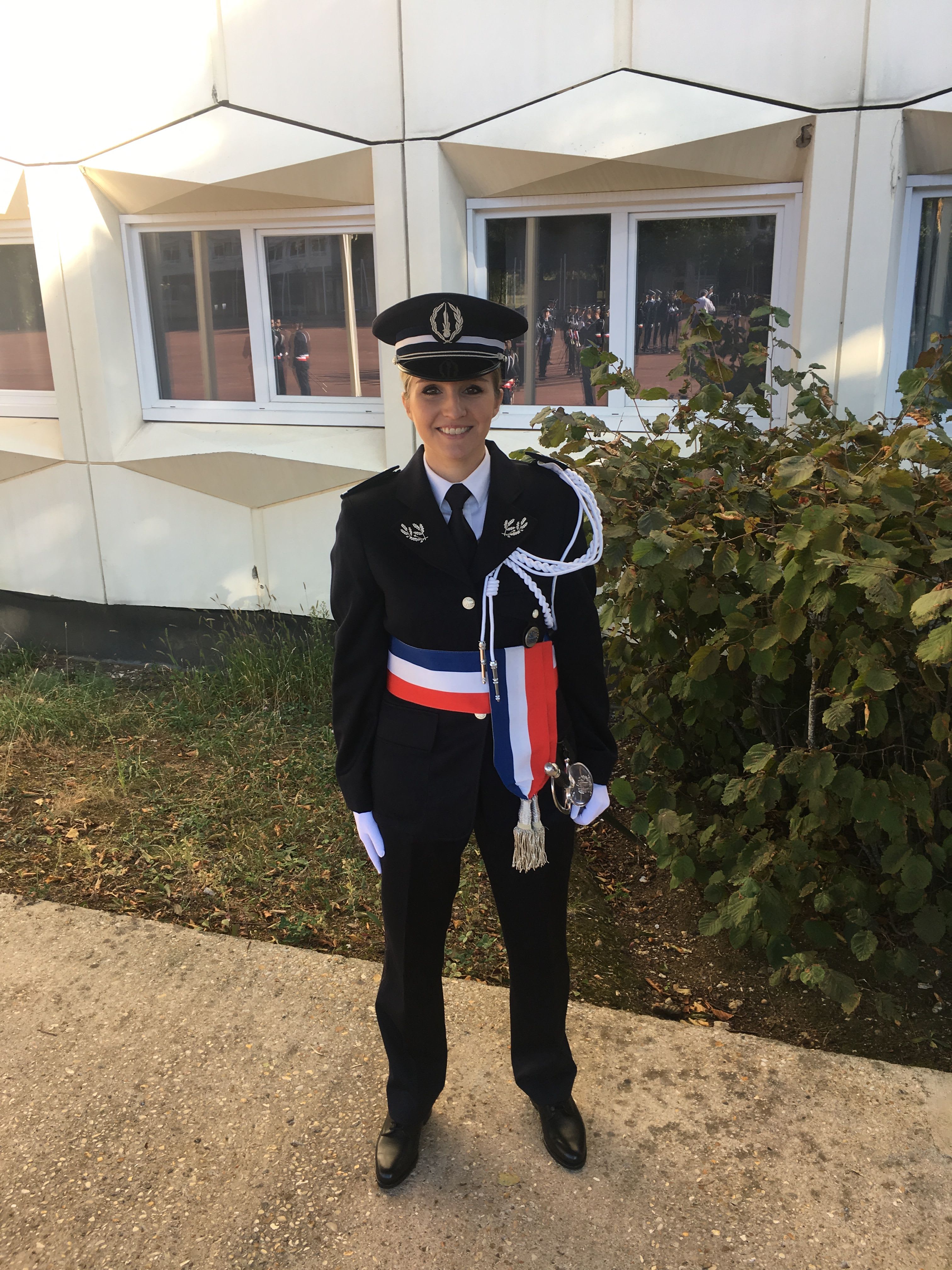 Tâches de l'officier dans les différents corps de la police. | Police ...