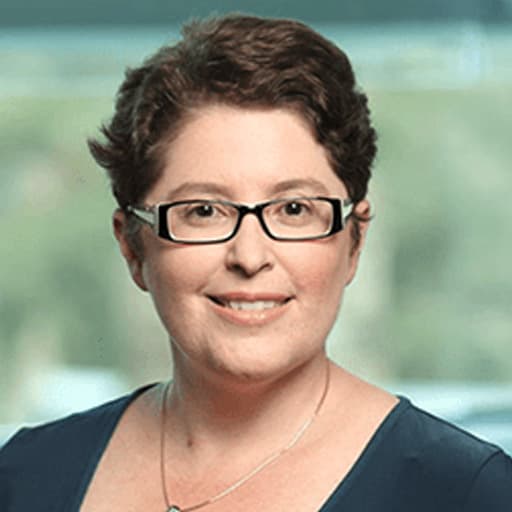 Lisa Horvath's Instagram, Twitter & Facebook on IDCrawl