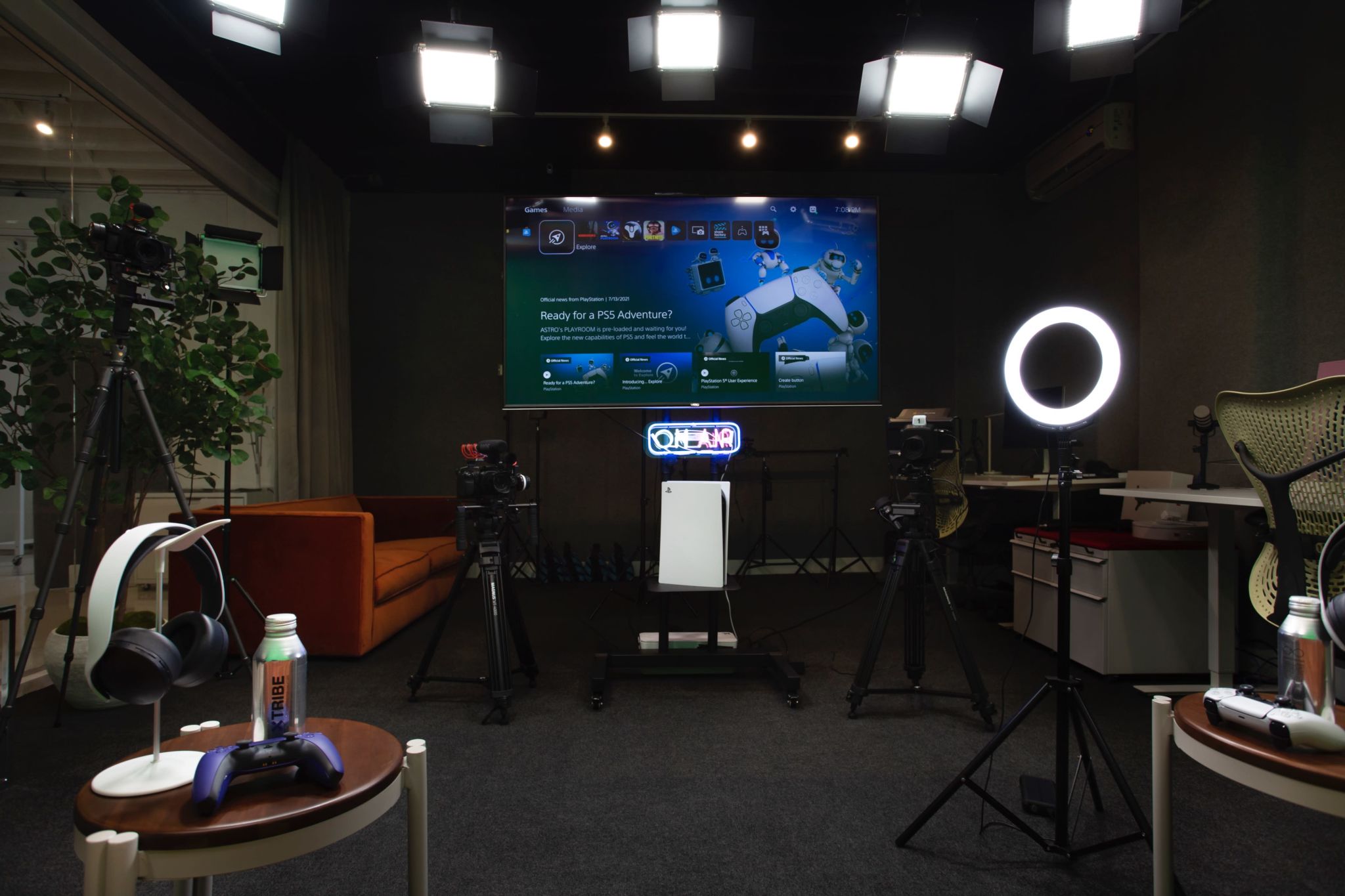 Green Screen Gaming Room W/ PS5, 65 TV And 4K Live Stream