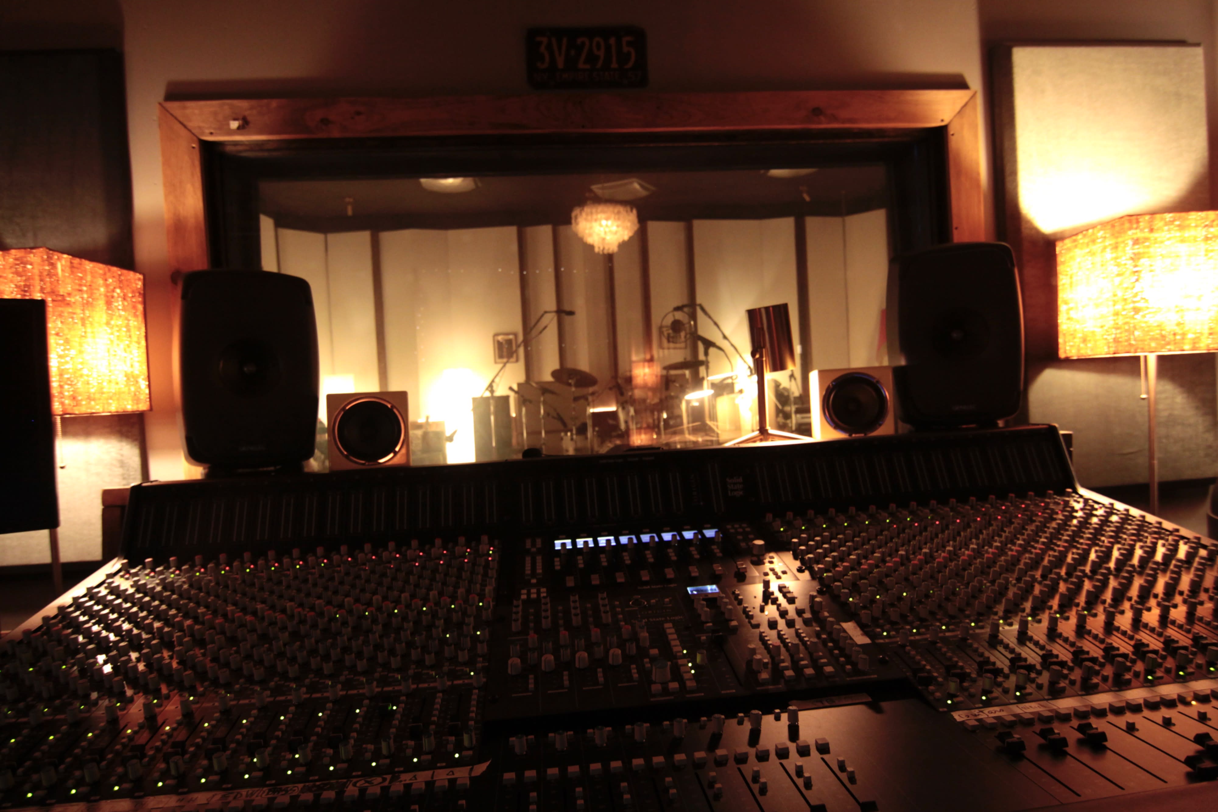 High Resolution Recording Studio Wallpaper