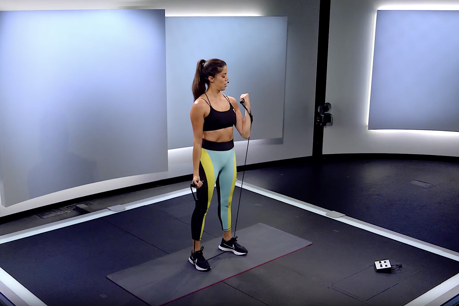 13 Amazing Resistance Band Exercises to Build Strength | The Output by ...