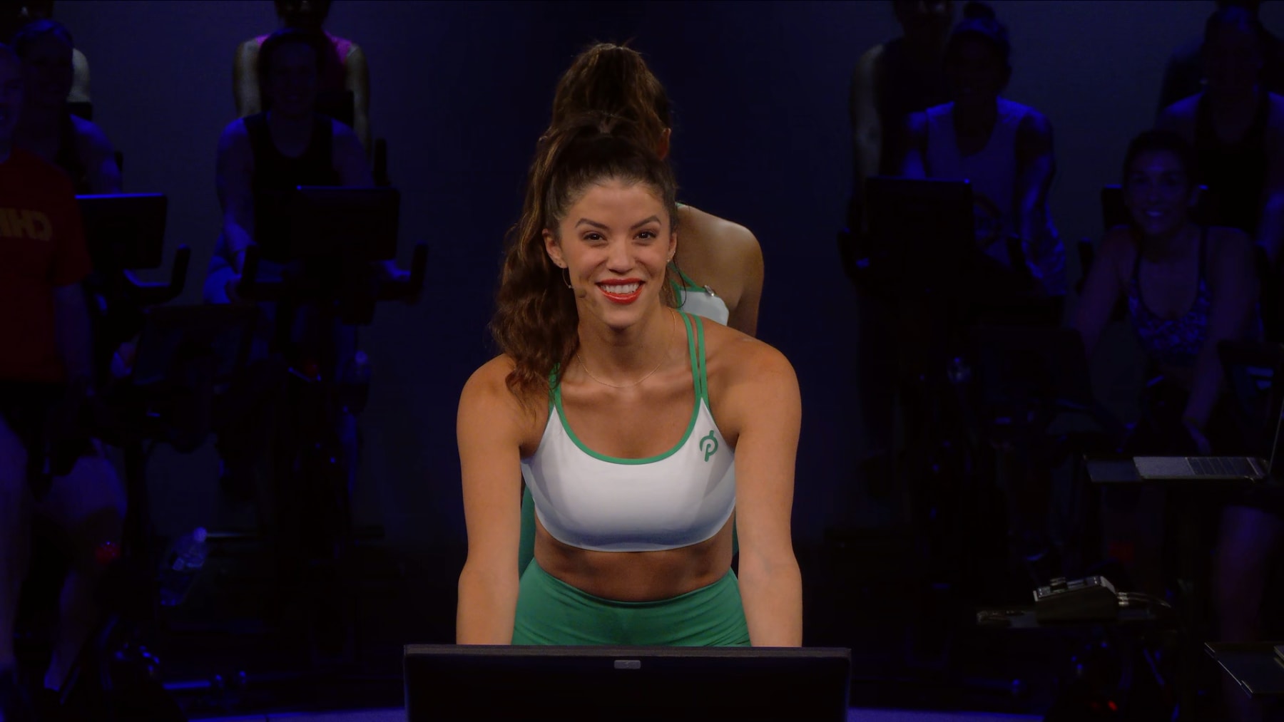 30 min Classic Rock Ride | Peloton Cycling Classes