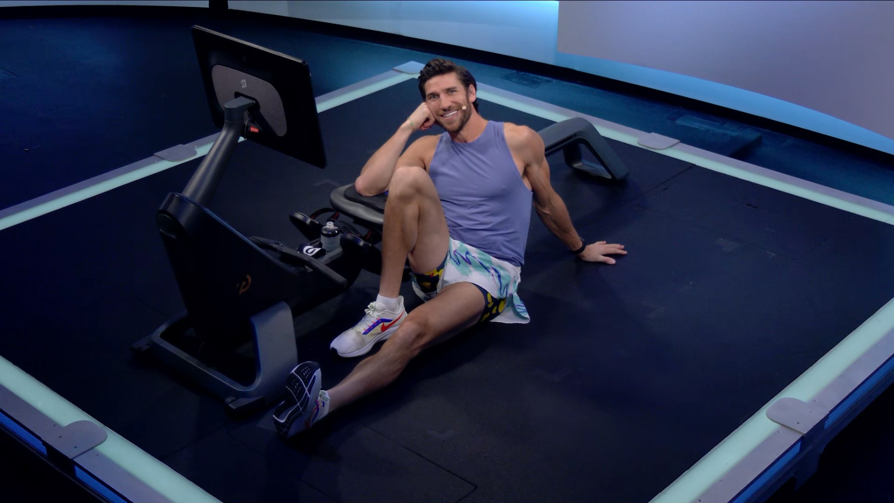 30 min Classic Rock Row | Peloton Rowing Classes