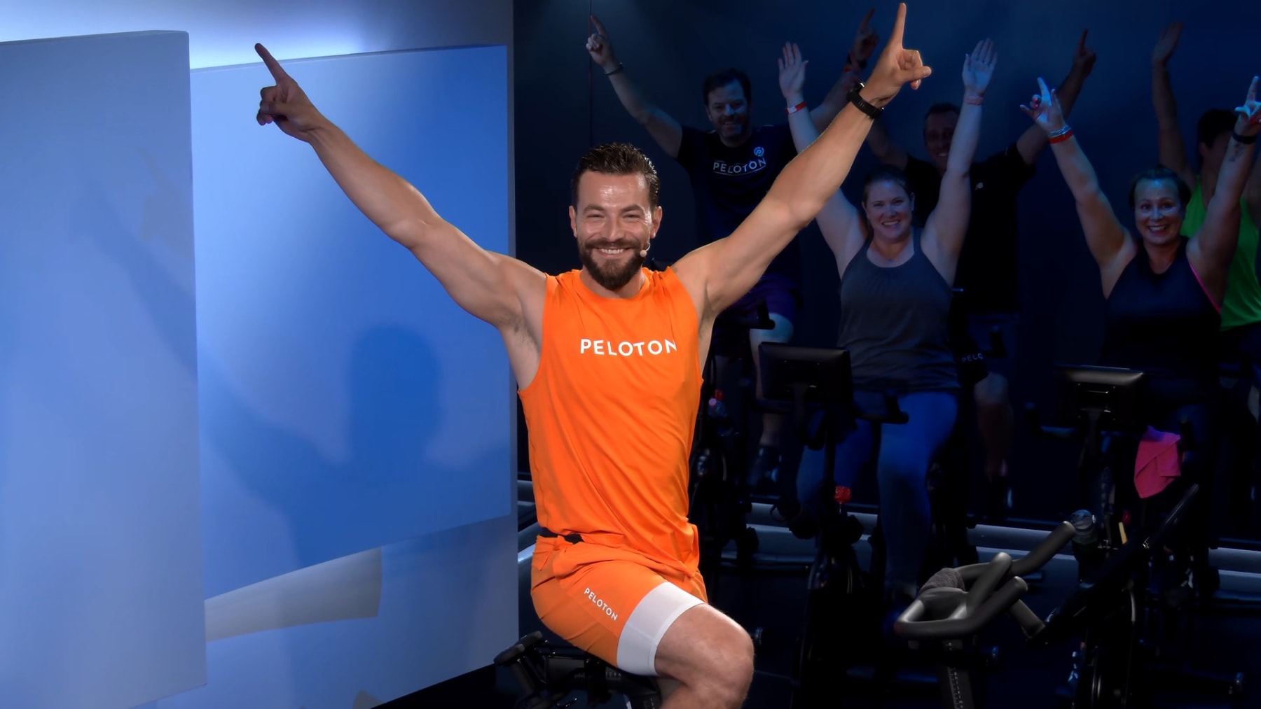 30 min Power Zone Endurance Ride | Peloton Cycling Classes