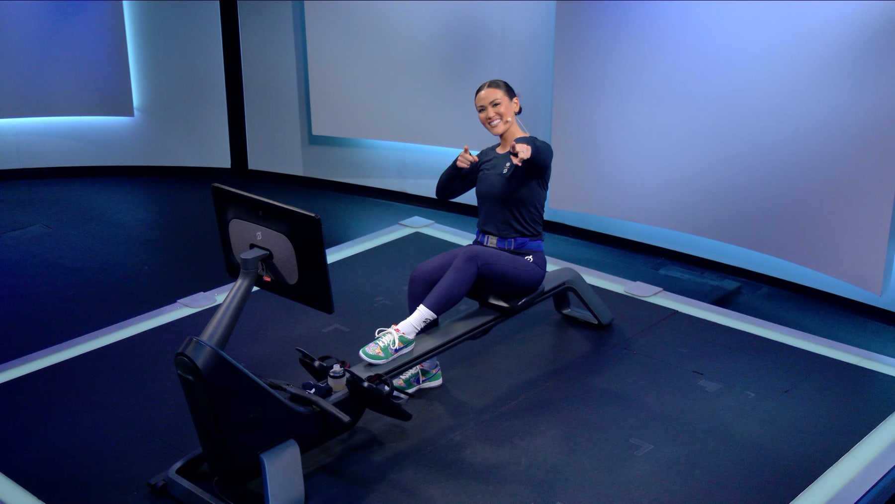 15 min New Tracks Row | Peloton Rowing Classes