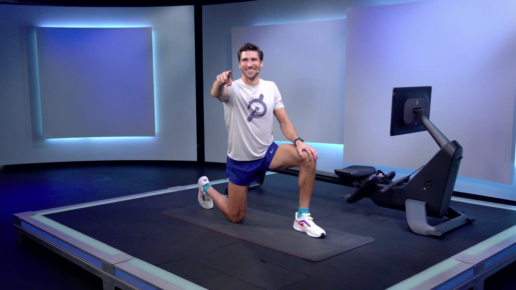 5 min Pre-Row Warm Up | Peloton Stretching Classes