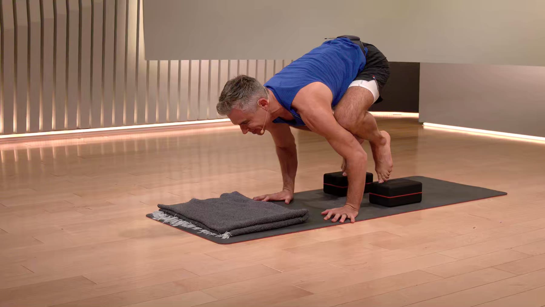 30 min Focus Flow: Arm Balances | Peloton Yoga Classes