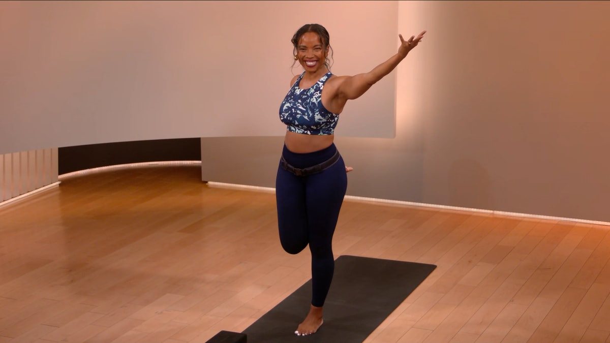 10 min Focus Flow: Standing Poses | Peloton Yoga Classes