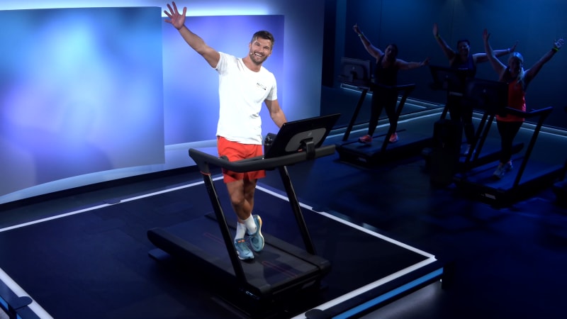 30 min 80s Run | Peloton Running Classes