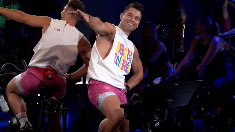 30 min Disco Ride | Peloton Cycling Classes