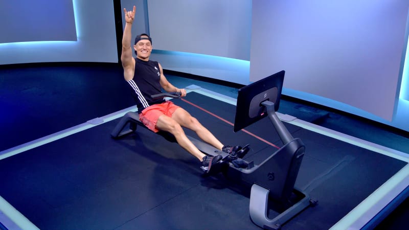 15 min Country Row | Peloton Rowing Classes
