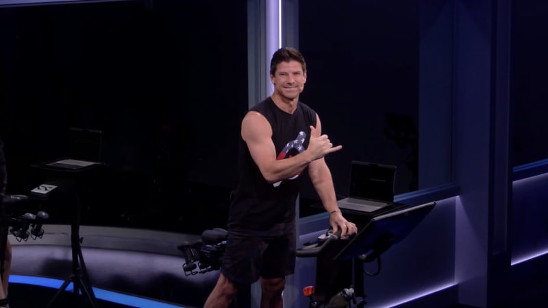 30 min Power Zone Endurance 80s Ride | Peloton Cycling Classes