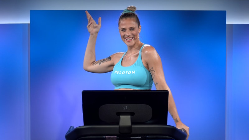 20 min House Walk | Peloton Walking Classes