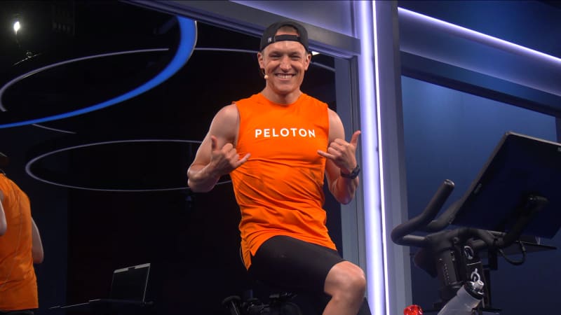 30 min Power Zone Ride | Peloton Cycling Classes