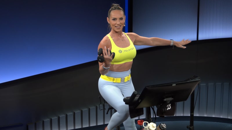 30 Min Intervals & Arms Ride with Tabata & Upper Body - Mila Lazar