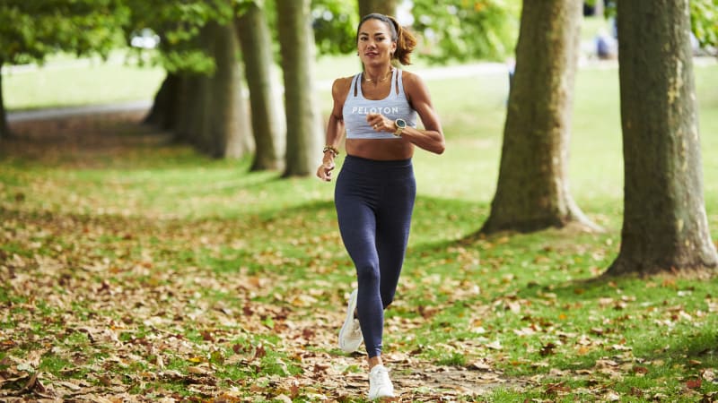 60 min 80s Run | Peloton Outdoor Classes