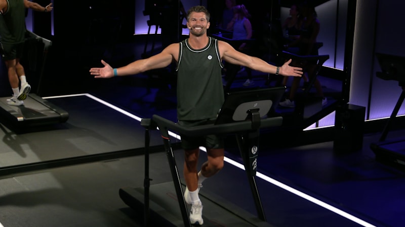 30 min 90s Walk | Peloton Walking Classes