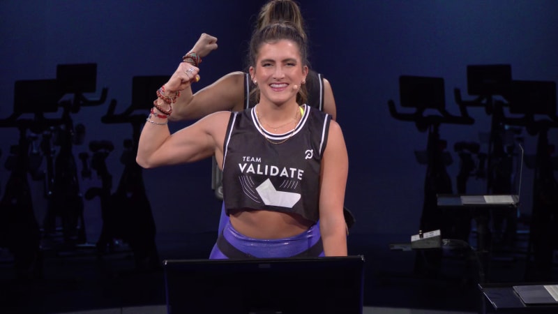 30 min Climb Ride | Peloton Cycling Classes