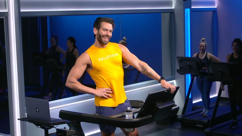 60 min Pop Walk | Peloton Walking Classes