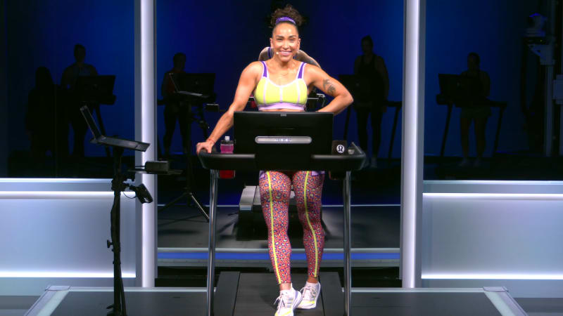 30 Min Pop Run with 7-Minute Uphill Jog - Robin Arzón