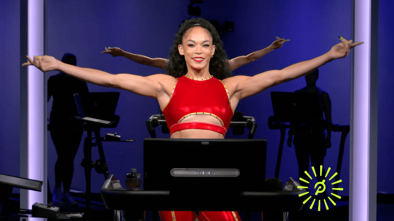 30 min Chaka Khan Walk + Run | Peloton Walking Classes