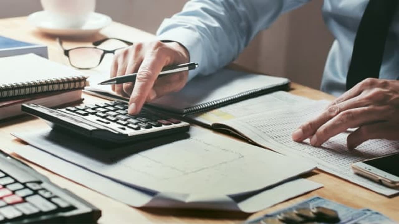 Article: What role does the finance function play in organisational ...