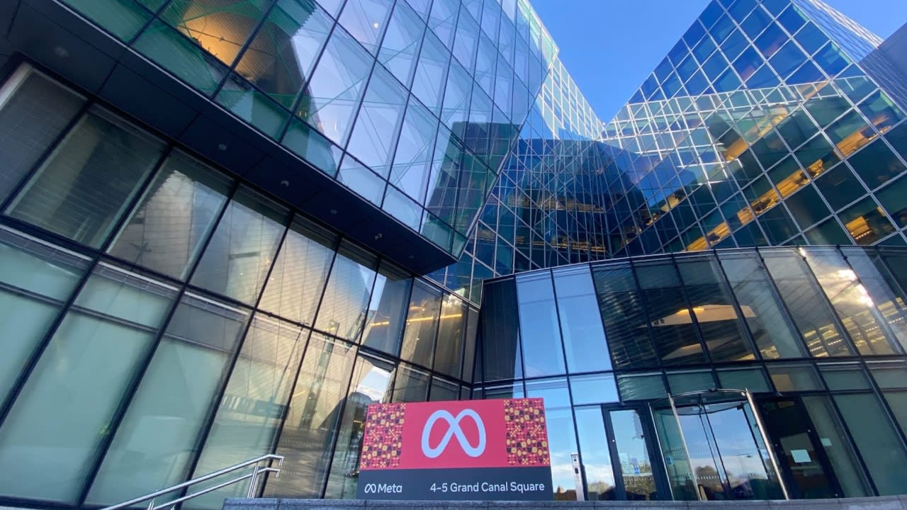 Article: Meta Threads: The new Twitter challenger - A timeline